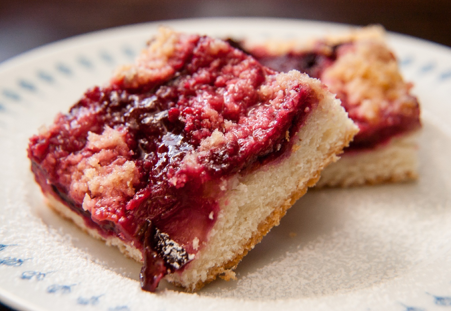 Recept na slivkový koláč s mrveničkou: Ako od babičky! - KAMzaKRASOU.sk